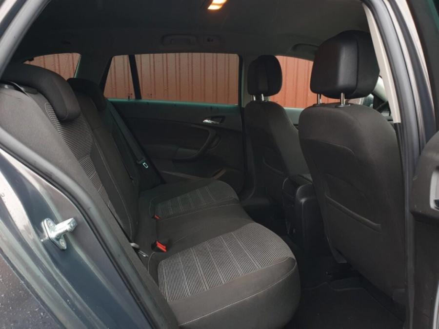 Opel Insignia 2015 Rīga, ar dzinēja tilpumu 2.00 L un nobraukumu 255 tūkst. km par 7950 €, foto 22 vietnē AUTOMOTO.COM.LV