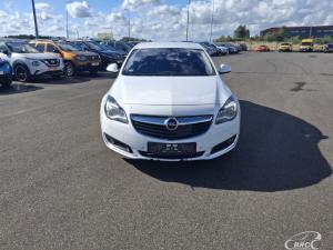 Opel Insignia 2015 in Vilnius, with an engine capacity of 1.96 L and mileage of 263 thousand km for 4200 €, photo  on AUTOMOTO.COM.LV