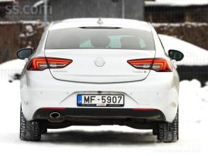 Opel Insignia 2017 Rīga, ar dzinēja tilpumu 2.00 L un nobraukumu 439 tūkst. km par 8990 €, foto 6 vietnē AUTOMOTO.COM.LV