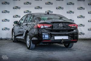 Opel Insignia 2018 in Kaunas, with an engine capacity of 1.50 L and mileage of 220 thousand km for 9990 €, photo 5 on AUTOMOTO.COM.LV