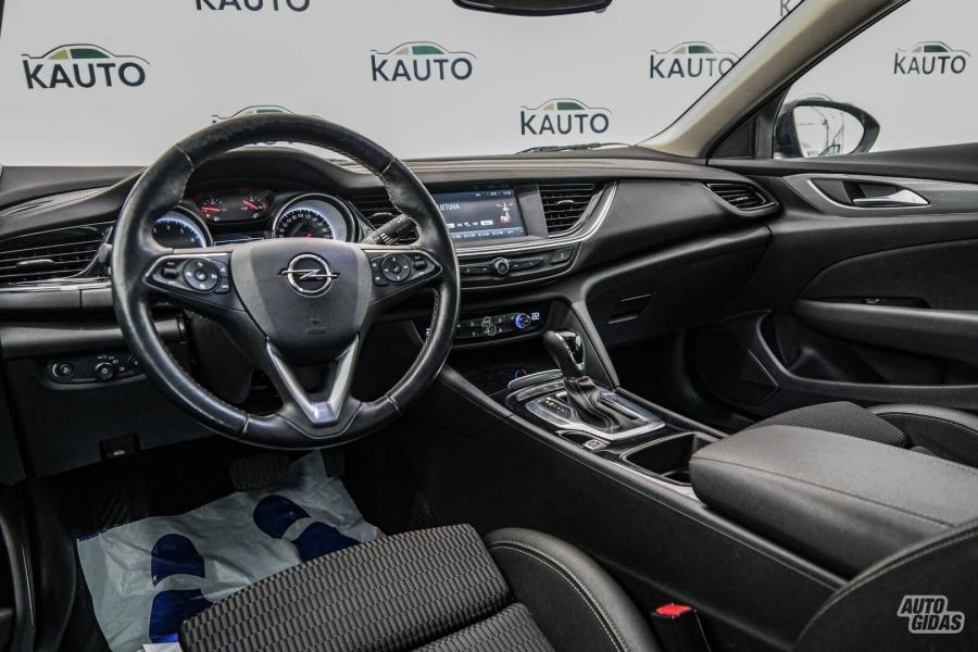 Opel Insignia 2018 in Kaunas, with an engine capacity of 1.50 L and mileage of 220 thousand km for 9990 €, photo 8 on AUTOMOTO.COM.LV
