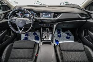 Opel Insignia 2018 in Kaunas, with an engine capacity of 1.50 L and mileage of 220 thousand km for 9990 €, photo 9 on AUTOMOTO.COM.LV