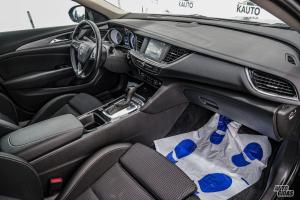 Opel Insignia 2018 in Kaunas, with an engine capacity of 1.50 L and mileage of 220 thousand km for 9990 €, photo 12 on AUTOMOTO.COM.LV