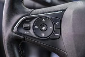 Opel Insignia 2018 in Kaunas, with an engine capacity of 1.50 L and mileage of 220 thousand km for 9990 €, photo 17 on AUTOMOTO.COM.LV