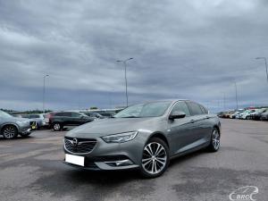 Opel Insignia 2019 in Vilnius, with an engine capacity of 1.96 L and mileage of 101 thousand km for 13900 €, photo  on AUTOMOTO.COM.LV