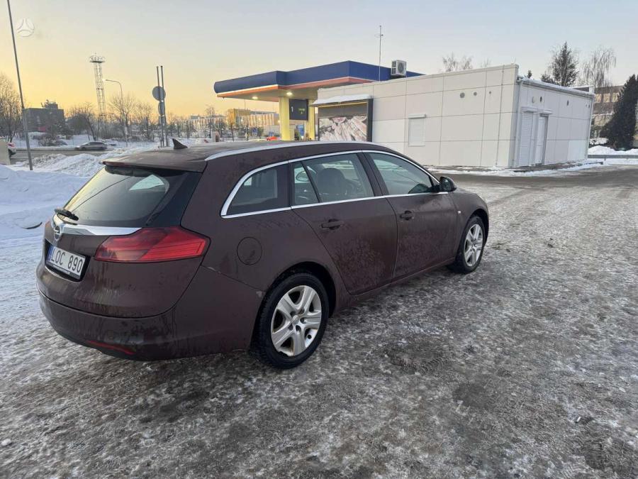 Opel Insignia 2009 Viļņa, ar dzinēja tilpumu 1.96 L un nobraukumu 417 tūkst. km par 1550 €, foto 3 vietnē AUTOMOTO.COM.LV