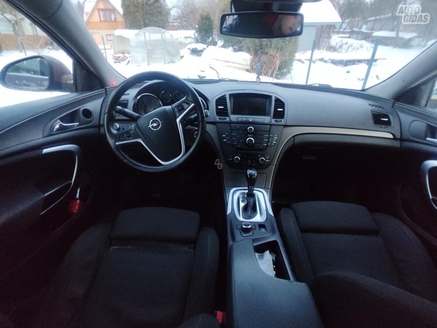 Opel Insignia 2009 in Vilnius, with an engine capacity of 2.00 L and mileage of 417 thousand km for 2550 €, photo 5 on AUTOMOTO.COM.LV