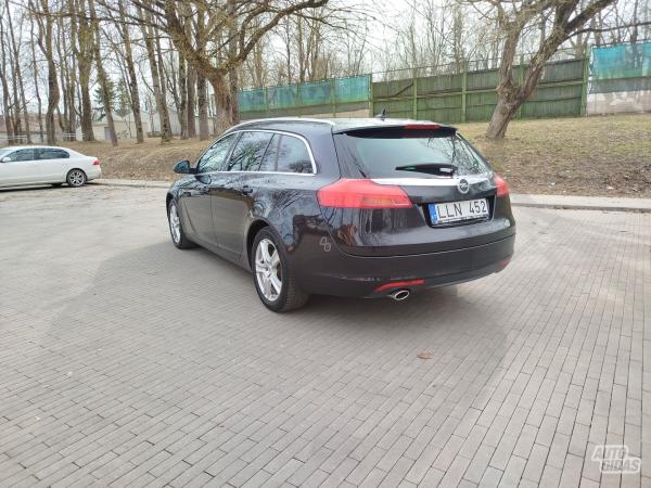 Opel Insignia 2009 in Siauliai, with an engine capacity of 2.00 L and mileage of 1 thousand km for 2050 €, photo 5 on AUTOMOTO.COM.LV