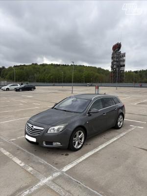 Opel Insignia 2009 in Vilnius, with an engine capacity of 2.00 L and mileage of 364 thousand km for 1800 €, photo  on AUTOMOTO.COM.LV