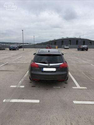 Opel Insignia 2009 in Vilnius, with an engine capacity of 2.00 L and mileage of 364 thousand km for 1800 €, photo 7 on AUTOMOTO.COM.LV