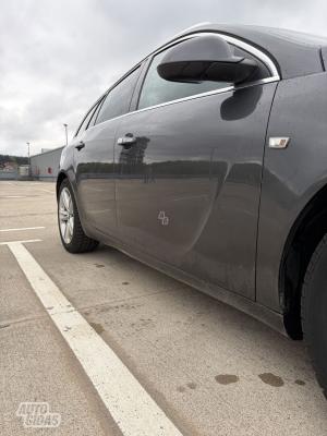 Opel Insignia 2009 in Vilnius, with an engine capacity of 2.00 L and mileage of 364 thousand km for 1800 €, photo 13 on AUTOMOTO.COM.LV