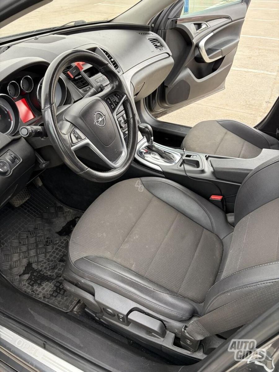 Opel Insignia 2009 in Vilnius, with an engine capacity of 2.00 L and mileage of 364 thousand km for 1800 €, photo 18 on AUTOMOTO.COM.LV