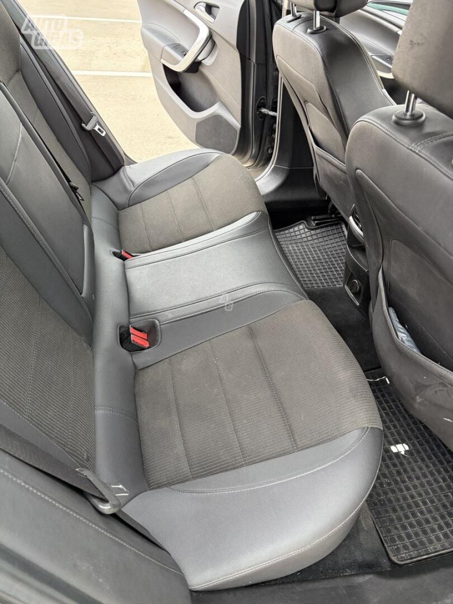 Opel Insignia 2009 in Vilnius, with an engine capacity of 2.00 L and mileage of 364 thousand km for 1800 €, photo 21 on AUTOMOTO.COM.LV