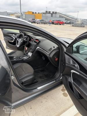 Opel Insignia 2009 in Vilnius, with an engine capacity of 2.00 L and mileage of 364 thousand km for 1800 €, photo 22 on AUTOMOTO.COM.LV