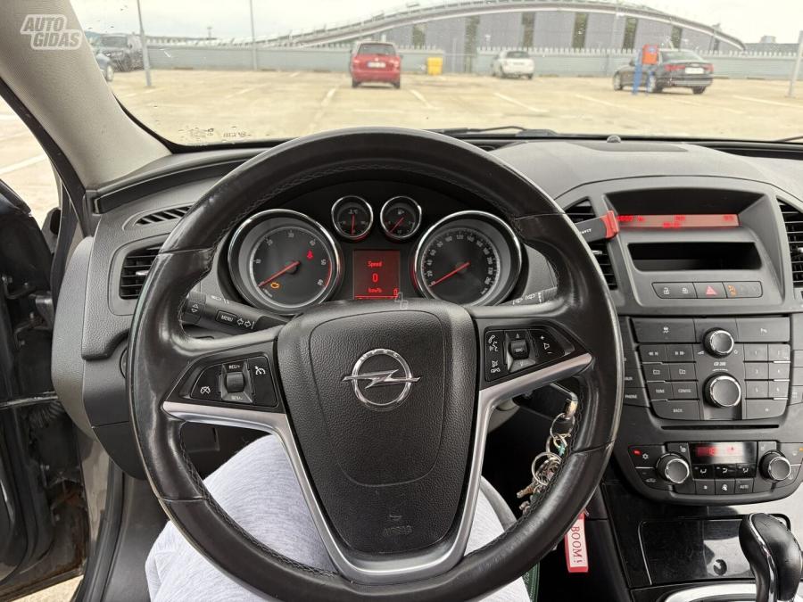 Opel Insignia 2009 in Vilnius, with an engine capacity of 2.00 L and mileage of 364 thousand km for 1800 €, photo 24 on AUTOMOTO.COM.LV