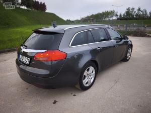 Opel Insignia 2009 in Vilnius, with an engine capacity of 2.00 L and mileage of 263 thousand km for 1600 €, photo 6 on AUTOMOTO.COM.LV