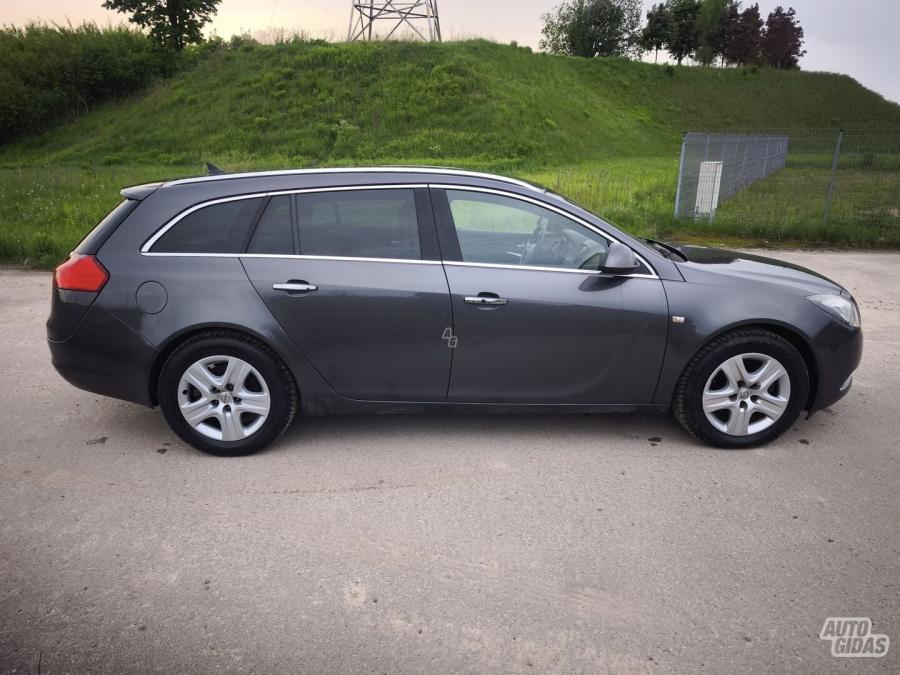 Opel Insignia 2009 in Vilnius, with an engine capacity of 2.00 L and mileage of 263 thousand km for 1600 €, photo 7 on AUTOMOTO.COM.LV