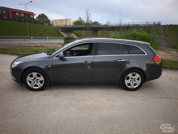 Opel Insignia 2009 in Vilnius, with an engine capacity of 2.00 L and mileage of 263 thousand km for 1600 €, photo 7 on AUTOMOTO.COM.LV