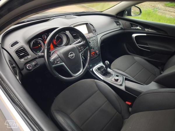Opel Insignia 2009 in Vilnius, with an engine capacity of 2.00 L and mileage of 263 thousand km for 1600 €, photo 10 on AUTOMOTO.COM.LV