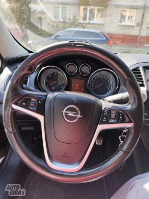 Opel Insignia 2009 Panevēža, ar dzinēja tilpumu 2.00 L un nobraukumu 285 tūkst. km par 2500 €, foto  vietnē AUTOMOTO.COM.LV