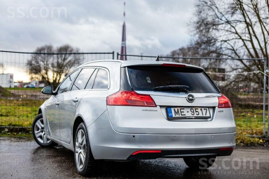 Opel Insignia 2009 Rīga, ar dzinēja tilpumu 2.00 L un nobraukumu 328 tūkst. km par 3390 €, foto 7 vietnē AUTOMOTO.COM.LV