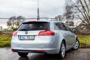 Opel Insignia 2009 Rīga, ar dzinēja tilpumu 2.00 L un nobraukumu 328 tūkst. km par 3390 €, foto 8 vietnē AUTOMOTO.COM.LV