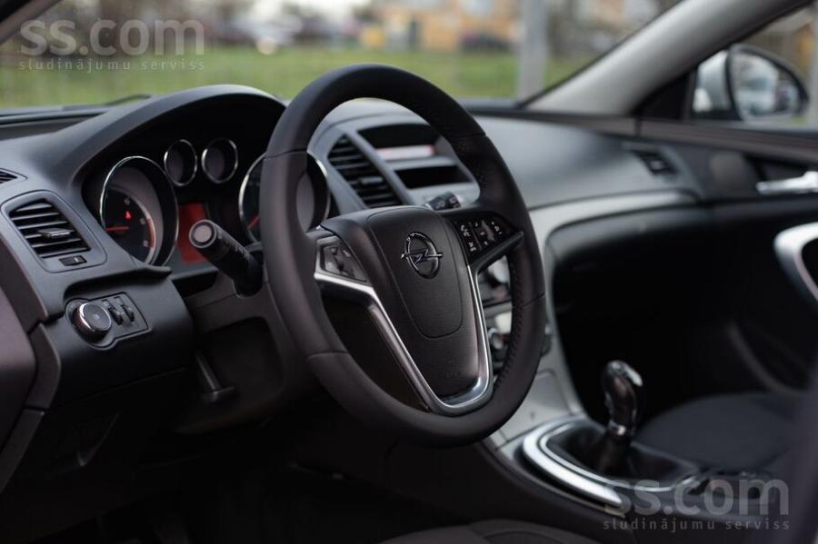 Opel Insignia 2009 Rīga, ar dzinēja tilpumu 2.00 L un nobraukumu 328 tūkst. km par 3390 €, foto 13 vietnē AUTOMOTO.COM.LV