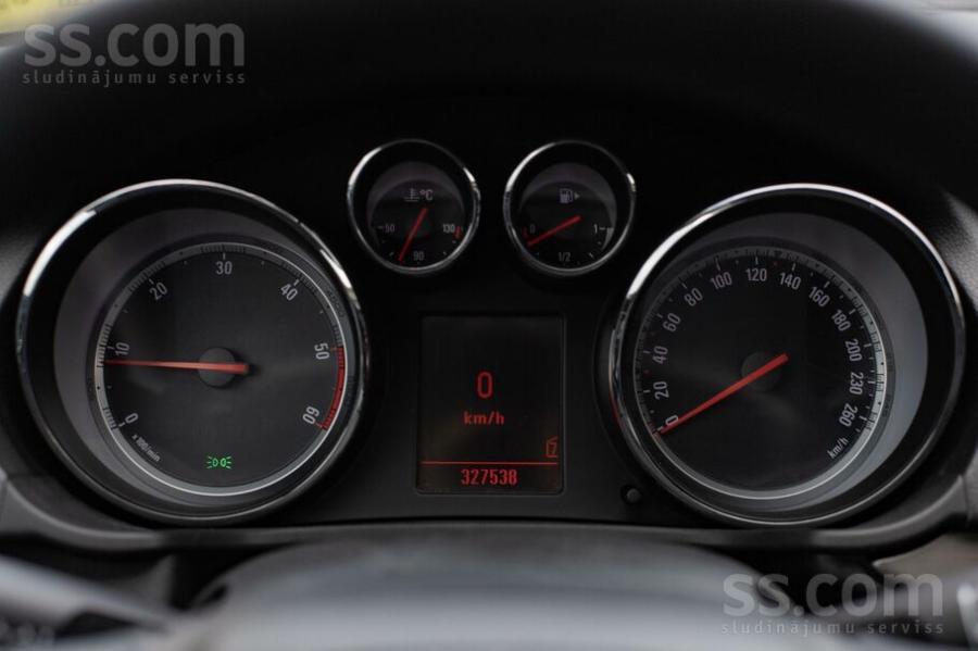 Opel Insignia 2009 Rīga, ar dzinēja tilpumu 2.00 L un nobraukumu 328 tūkst. km par 3390 €, foto 18 vietnē AUTOMOTO.COM.LV