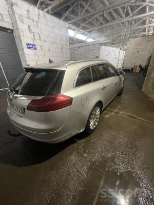 Opel Insignia 2009 in Riga, with an engine capacity of 2.00 L and mileage of 380 thousand km for 2200 €, photo 16 on AUTOMOTO.COM.LV