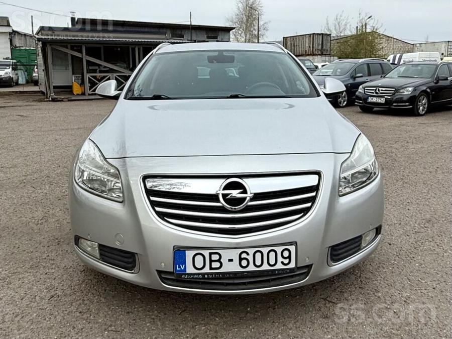 Opel Insignia 2009 in Riga, with an engine capacity of 2.00 L and mileage of 0 thousand km for 3450 €, photo 5 on AUTOMOTO.COM.LV