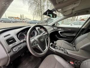 Opel Insignia 2009 in Riga, with an engine capacity of 2.00 L and mileage of 0 thousand km for 3450 €, photo 17 on AUTOMOTO.COM.LV