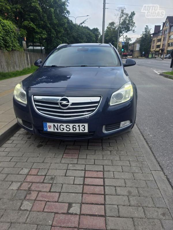 Opel Insignia 2009 in Vilnius, with an engine capacity of 2.00 L and mileage of 293 thousand km for 2500 €, photo 2 on AUTOMOTO.COM.LV