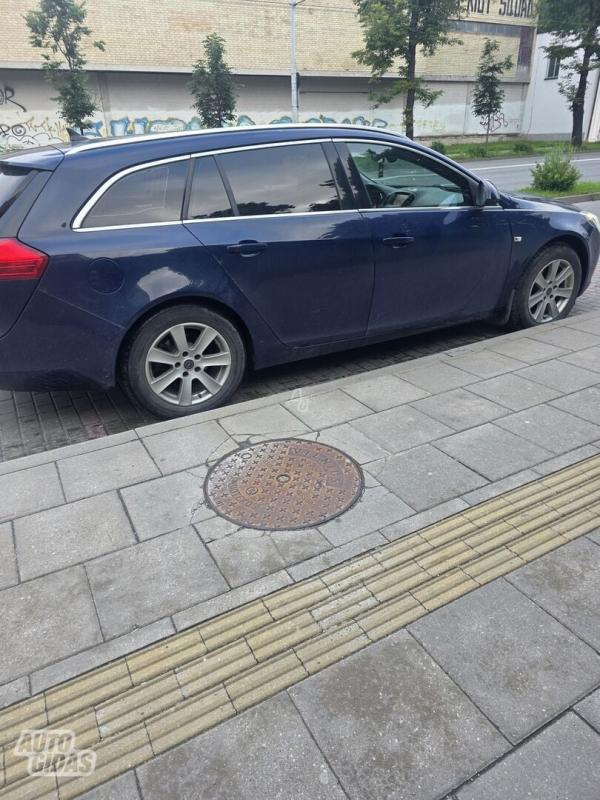 Opel Insignia 2009 in Vilnius, with an engine capacity of 2.00 L and mileage of 293 thousand km for 2500 €, photo 5 on AUTOMOTO.COM.LV