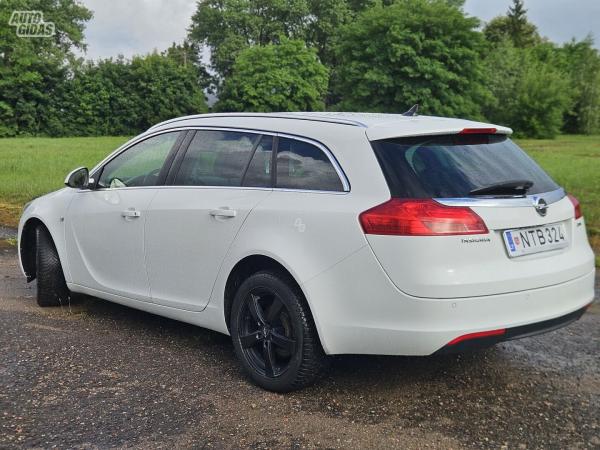Opel Insignia 2009 in Jurbarkas, with an engine capacity of 2.00 L and mileage of 320 thousand km for 2999 €, photo 4 on AUTOMOTO.COM.LV