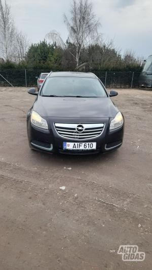 Opel Insignia 2009 in Kaunas, with an engine capacity of 2.00 L and mileage of 310 thousand km for 1700 €, photo  on AUTOMOTO.COM.LV
