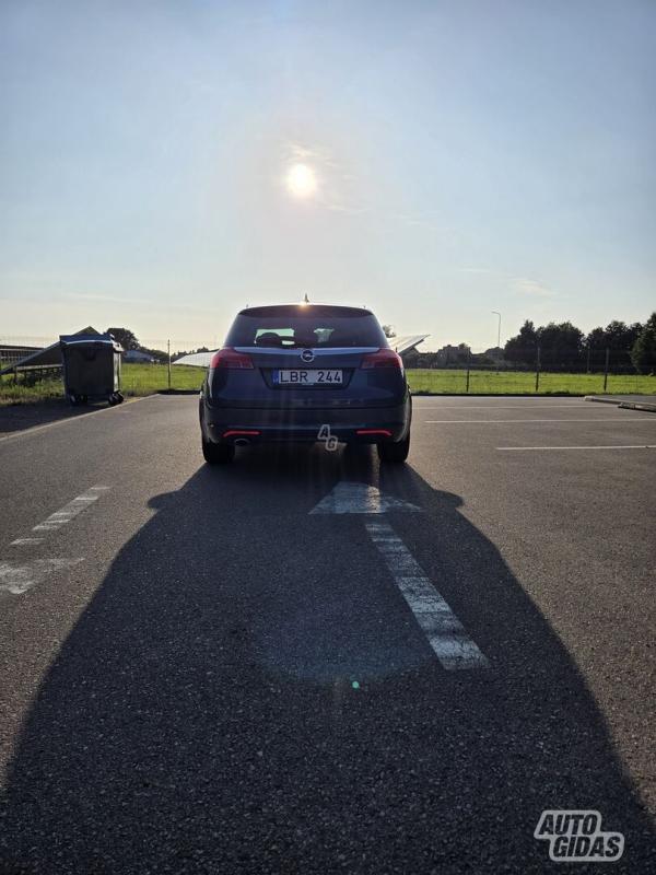 Opel Insignia 2009 in Silute, with an engine capacity of 2.00 L and mileage of 295 thousand km for 3200 €, photo 10 on AUTOMOTO.COM.LV