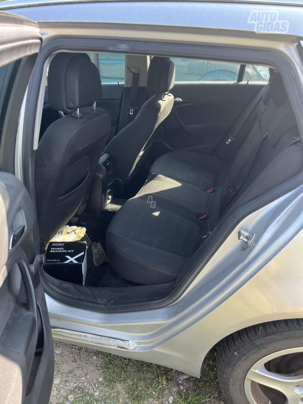 Opel Insignia 2009 Jurbarkas, ar dzinēja tilpumu 2.00 L un nobraukumu 280 tūkst. km par 1999 €, foto 6 vietnē AUTOMOTO.COM.LV