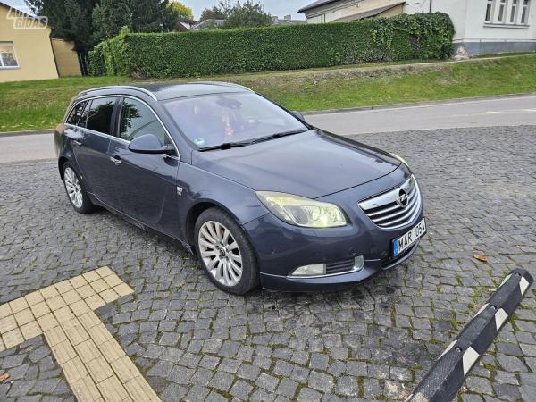 Opel Insignia 2009 in Prienai on AUTOMOTO.COM.LV Opel Insignia 2009 in Prienai, with an engine capacity of 2.00 L and mileage of 300 thousand km for 1799 €, photo 1 on AUTOMOTO.COM.LV