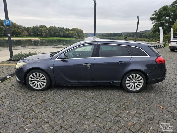 Opel Insignia 2009 in Prienai on AUTOMOTO.COM.LV Opel Insignia 2009 in Prienai, with an engine capacity of 2.00 L and mileage of 300 thousand km for 1799 €, photo 5 on AUTOMOTO.COM.LV