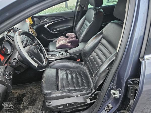 Опель Инсигния 2009 в Пренай на AUTOMOTO.COM.LV Опель Инсигния 2009 в Пренай, объемом двигателя 2.00 л и пробегом 314 тыс. км за 1750 €, фото 9 на AUTOMOTO.COM.LV