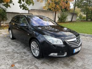 Opel Insignia 2009 in Vilnius, with an engine capacity of 2.00 L and mileage of 488 thousand km for 1600 €, photo 4 on AUTOMOTO.COM.LV