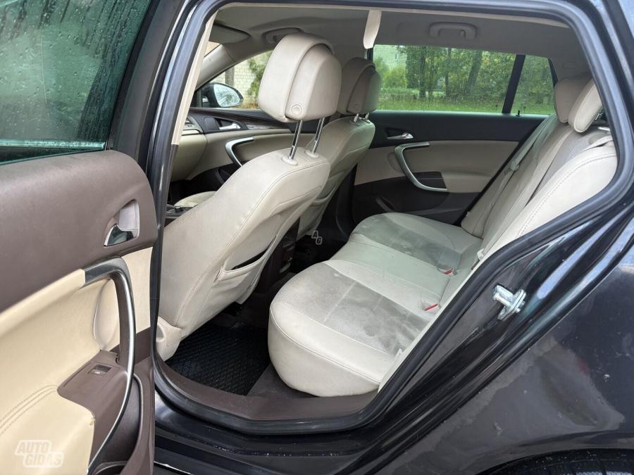 Opel Insignia 2009 in Vilnius, with an engine capacity of 2.00 L and mileage of 488 thousand km for 1600 €, photo 12 on AUTOMOTO.COM.LV