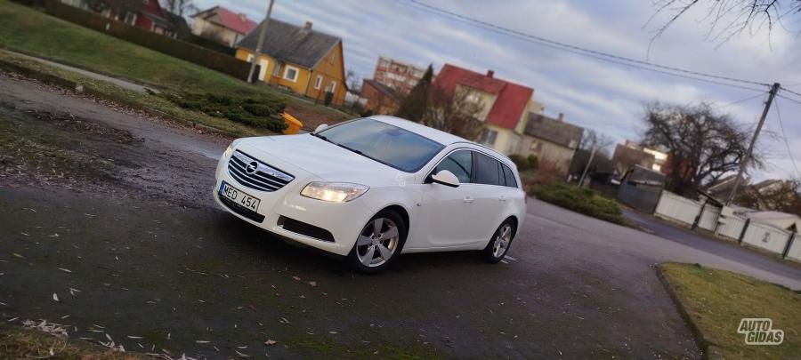 Opel Insignia 2010 in Vilnius, with an engine capacity of 2.00 L and mileage of 294 thousand km for 2700 €, photo 8 on AUTOMOTO.COM.LV
