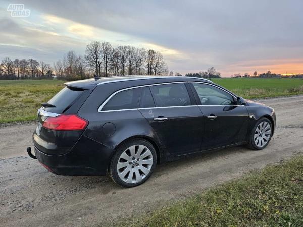 Opel Insignia 2010 in Kaunas, with an engine capacity of 2.00 L and mileage of 260 thousand km for 1500 €, photo 5 on AUTOMOTO.COM.LV