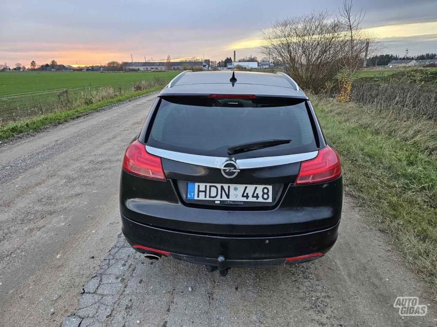 Opel Insignia 2010 in Kaunas, with an engine capacity of 2.00 L and mileage of 260 thousand km for 1500 €, photo 8 on AUTOMOTO.COM.LV