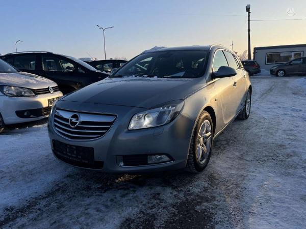 Opel Insignia 2010 in Kretinga, with an engine capacity of 1.96 L and mileage of 270 thousand km for 4500 €, photo 1 on AUTOMOTO.COM.LV