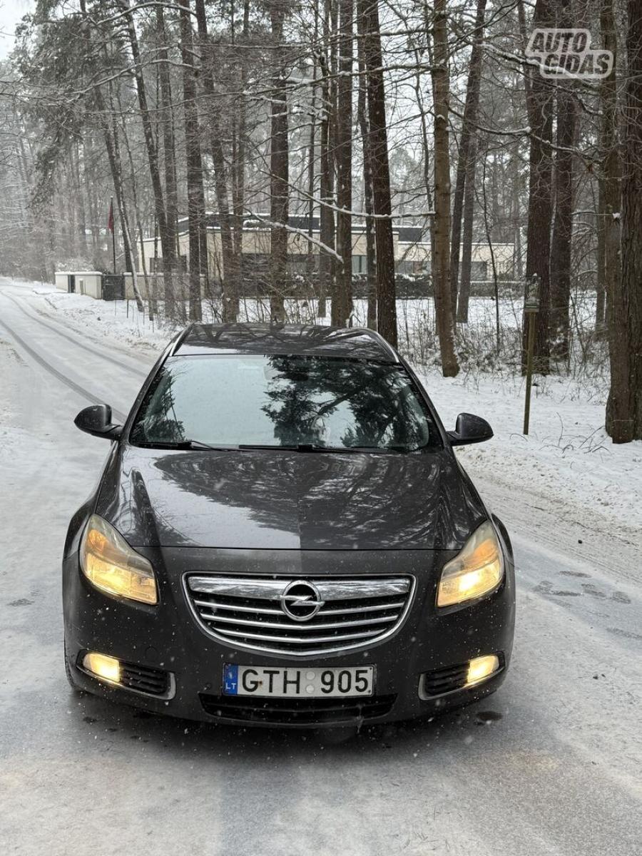 Opel Insignia 2010 Viļņa, ar dzinēja tilpumu 1.90 L un nobraukumu 350 tūkst. km par 2800 €, foto 1 vietnē AUTOMOTO.COM.LV