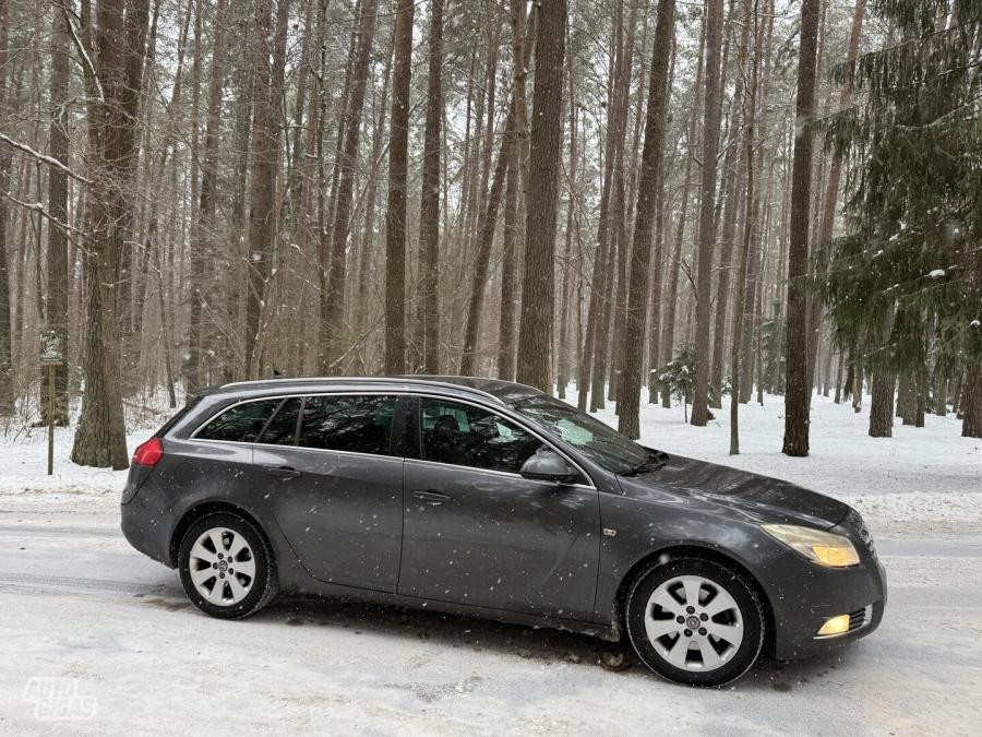 Opel Insignia 2010 Viļņa, ar dzinēja tilpumu 1.90 L un nobraukumu 350 tūkst. km par 2800 €, foto 4 vietnē AUTOMOTO.COM.LV
