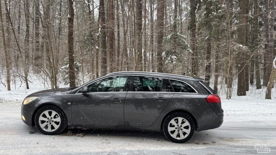 Opel Insignia 2010 Viļņa, ar dzinēja tilpumu 1.90 L un nobraukumu 350 tūkst. km par 2800 €, foto 5 vietnē AUTOMOTO.COM.LV