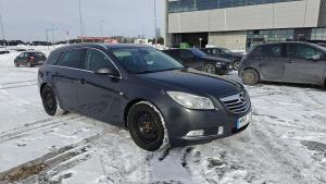 Opel Insignia 2010 in Vilnius, with an engine capacity of 2.00 L and mileage of 251 thousand km for 2800 €, photo 6 on AUTOMOTO.COM.LV